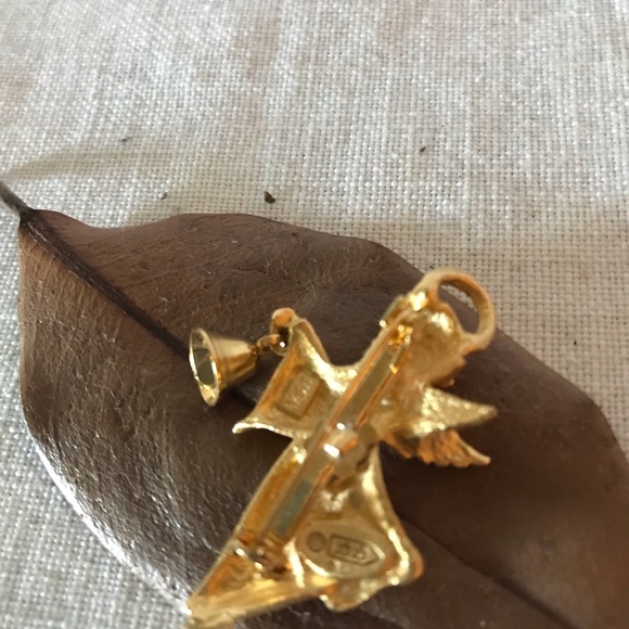 Robyn Rush | Jewelry | Vintage Robyn Rush Signed Gold Tone Angel With ...